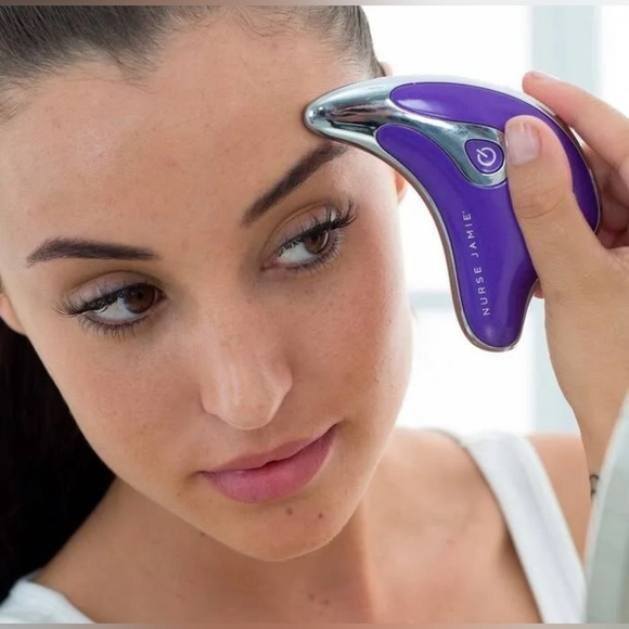 Nurse Jamie | Skincare | Nwt Nurse Jamie Triangle Facial Sculpture ...